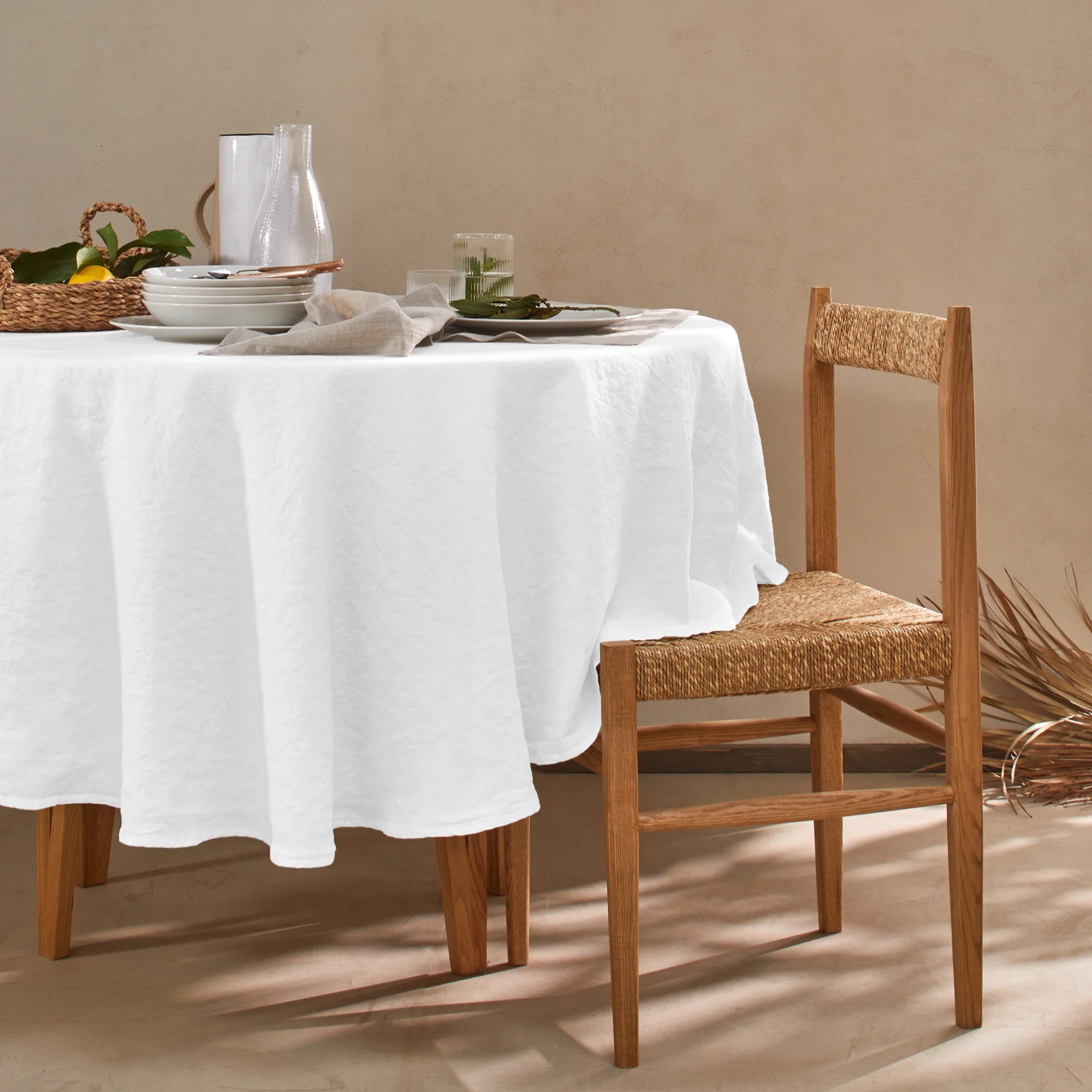Round white linen tablecloth | Linenshed