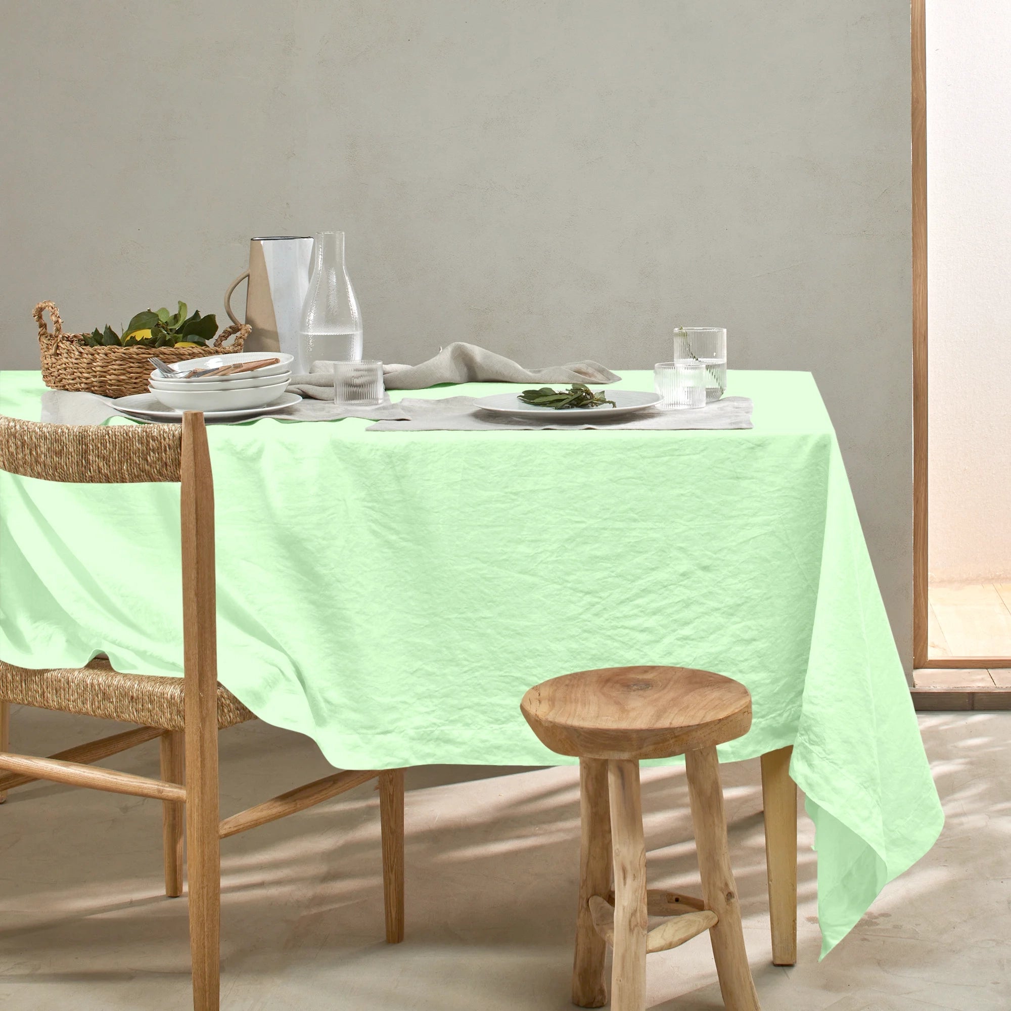 Basic Linen tablecloth in mint green | Linenshed